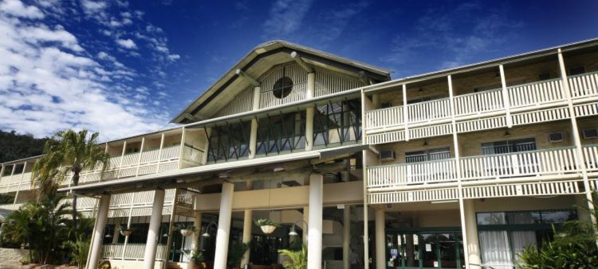 Club Croc Hotel Airlie Beach | Hotelli | matkatoimisto Aktiv-Resor